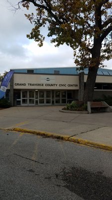 HOWE ICE ARENA - Updated September 2025 - 1125 West Civic Center Dr ...