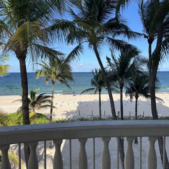 BEACHCOMBER RESORT & CLUB - Updated October 2025 - 282 Photos & 244 ...