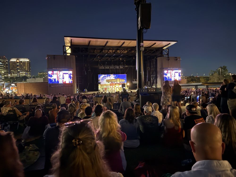 ALLIANZ AMPHITHEATER - Updated December 2025 - 85 Photos & 40 Reviews ...