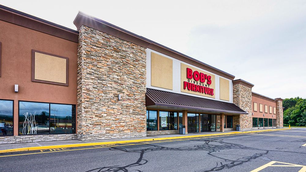 BOB’S DISCOUNT FURNITURE AND MATTRESS STORE - Updated April 2024 - 57 ...