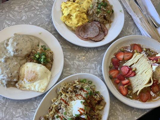 THE COMET - 154 Photos & 213 Reviews - Mexican - 4579 Hamilton Ave ...