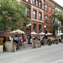 BACCHUS - Updated June 2025 - 119 Photos & 168 Reviews - 33 2nd St ...