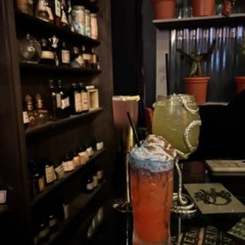 ALLUSION BAR - Updated November 2025 - 227 Photos & 83 Reviews - 323 N ...