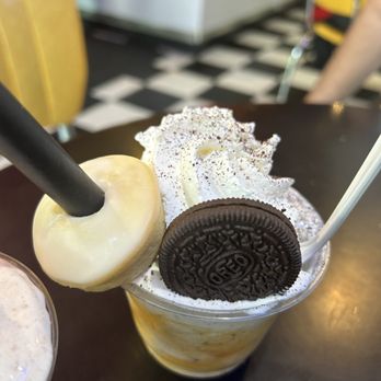 GREAT SHAKES - Updated June 2024 - 2270 Photos & 1831 Reviews - 160 S ...