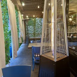 LITTLE ROMA RESTAURANT - Updated July 2025 - 266 Photos & 414 Reviews ...