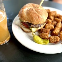 MCMENAMINS TAVERN ON THE SQUARE - Updated July 2025 - 327 Photos & 458 ...