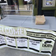 LEFT BANK BOOKS - 57 Photos & 128 Reviews - Bookstores - 399 N Euclid ...