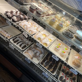 MEXICANTOWN BAKERY - Updated January 2025 - 195 Photos & 116 Reviews ...