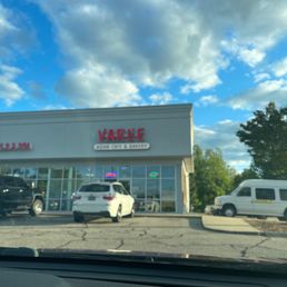 VAREE ASIAN CAFE & BAKERY - Updated July 2025 - 209 Photos & 151 ...
