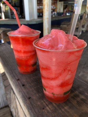 UNDERTOW BEACH BAR - 159 Photos & 197 Reviews - 3850 Gulf Blvd, St ...