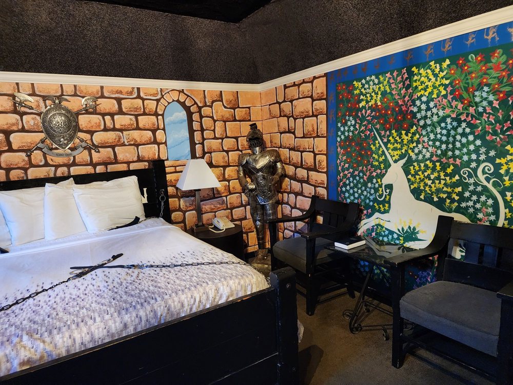 DON Q INN - Updated October 2025 - 128 Photos & 60 Reviews - 3658 Hwy ...