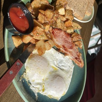 BRUNCH BERRY - Updated November 2024 - 86 Photos & 35 Reviews - 4900 S ...