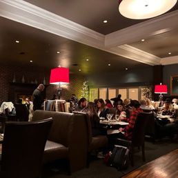 STARK’S STEAK & SEAFOOD - Updated December 2025 - 2060 Photos & 1862 ...