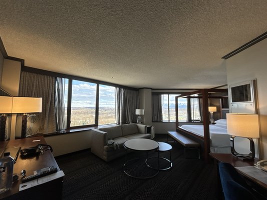 SHERATON ANCHORAGE - Updated January 2026 - 200 Photos & 182 Reviews ...