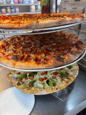 COVERED BRIDGE MARKET AND PIZZARIA - Updated August 2025 - 29 Photos ...