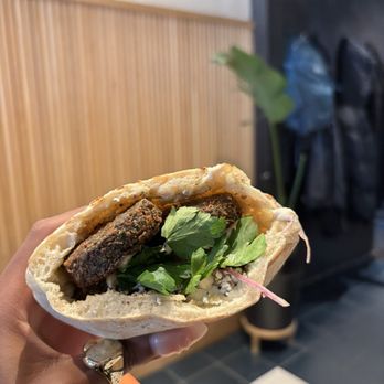 YELLOW THE CAFE - Updated December 2025 - 1202 Photos & 511 Reviews ...