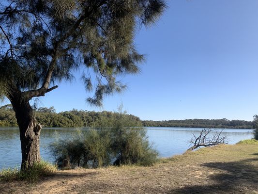 DEEPWATER PARK - Updated December 2025 - 43 Webster St, Milperra New ...