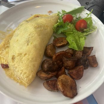 PARIGI RESTAURANT - Updated September 2024 - 572 Photos & 334 Reviews ...