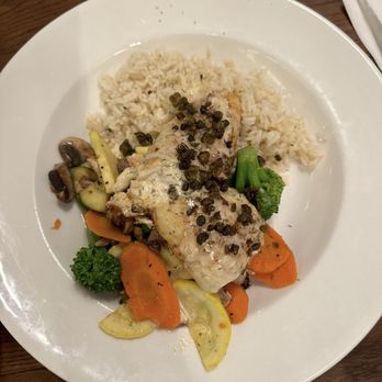 HALF SHELLS SEAFOOD GRILL - Updated June 2025 - 657 Photos & 591 ...