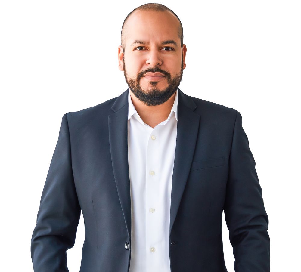 ANGEL NOVA REALTOR - Updated April 2025 - 15545 Devonshire St, Los ...