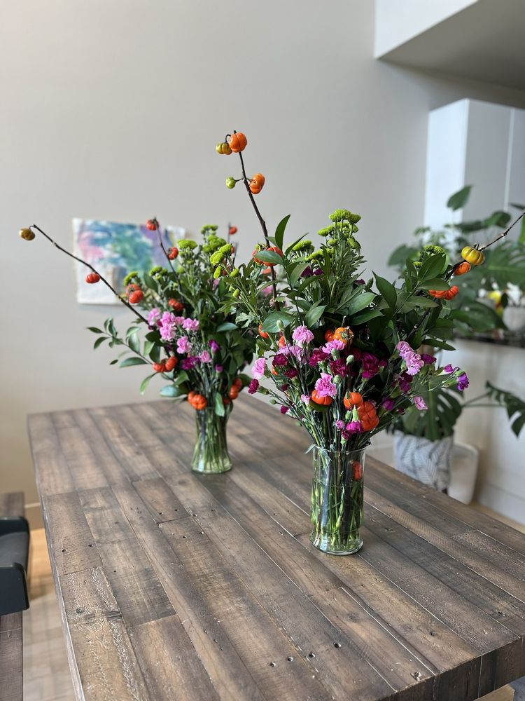 ORTIZ WHOLESALE FLOWERS - Updated October 2025 - 12 Photos - 640 ...