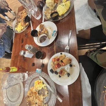 GOODNESS GRACIOUS RESTAURANT & CATERING - Updated December 2024 - 125 ...