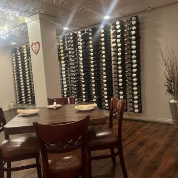 NAPOLI ITALIAN RESTAURANT - Updated August 2024 - 418 Photos & 487 ...