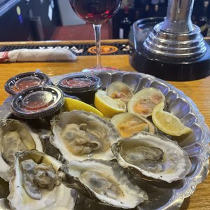 POPEI’S CLAM BAR - 153 Photos & 177 Reviews - 451 Middle Country Rd ...