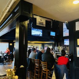 PORTSIDE TAVERN - Updated December 2025 - 478 Photos & 834 Reviews - 72 ...