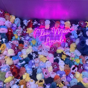 CLAW MEEE - Updated June 2024 - 341 Photos & 68 Reviews - 532 Barber Ln ...