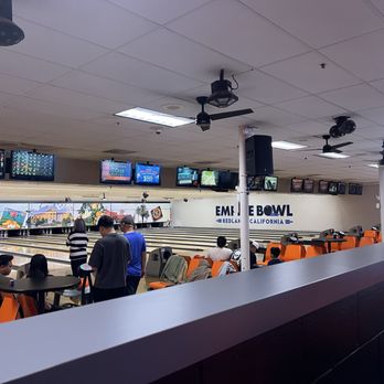 EMPIRE BOWL - Updated November 2025 - 140 Photos & 182 Reviews - 940 W ...