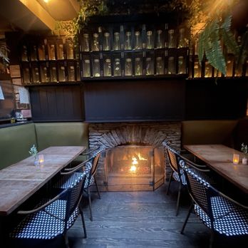 MACE - Updated November 2024 - 714 Photos & 410 Reviews - 35 W 8th St ...