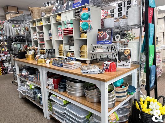 THE KITCHEN STORE & MORE - Updated December 2025 - 704 Locust St ...