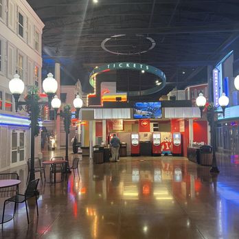 MEGAPLEX THEATRES AT JORDAN COMMONS - Updated July 2025 - 159 Photos ...