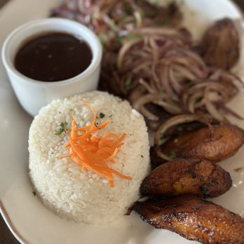 ISLA CUBAN-LATÍN KITCHEN & RUM BAR - Updated June 2024 - 3150 Photos ...