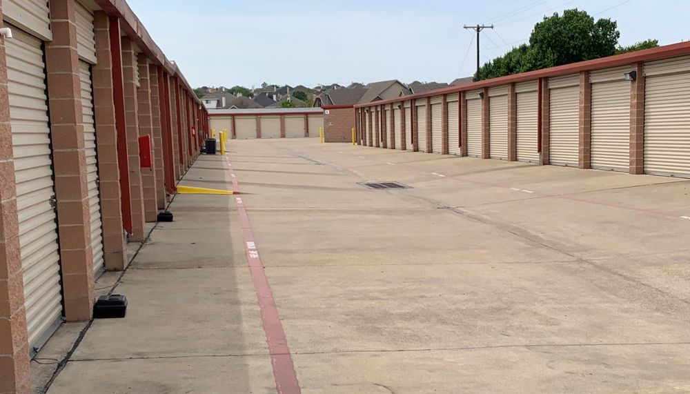 SECURCARE SELF STORAGE - Updated November 2025 - 19 Photos - 4809 N ...