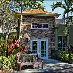 OAK MANOR SENIOR LIVING COMMUNITY - 18 Photos - 3600 Oak Manor Ln ...