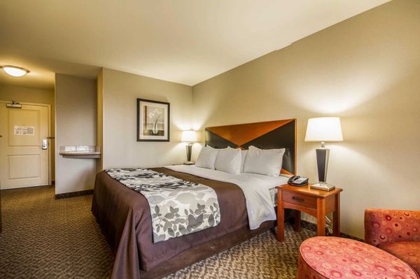 SLEEP INN & SUITES AIRPORT - Updated June 2024 - 24 Photos & 40 Reviews ...