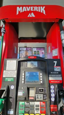 MAVERIK - Updated November 2025 - 54 Photos & 38 Reviews - 3975 Lake Rd ...