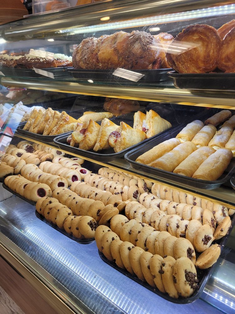 DON PAN INTERNATIONAL BAKERY - 42 Photos & 90 Reviews - 4179 NW 107th ...