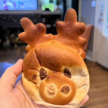 MOOSE PASTRY & TEA - Updated January 2025 - 275 Photos & 137 Reviews ...