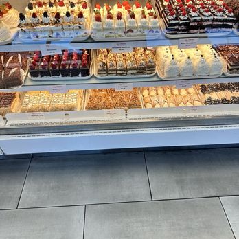 MANAN BAKERY - Updated December 2024 - 1406 Photos & 646 Reviews - 6680 ...