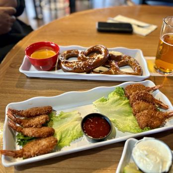 TOP GUN BAR & GRILL - Updated August 2025 - 136 Photos & 172 Reviews ...