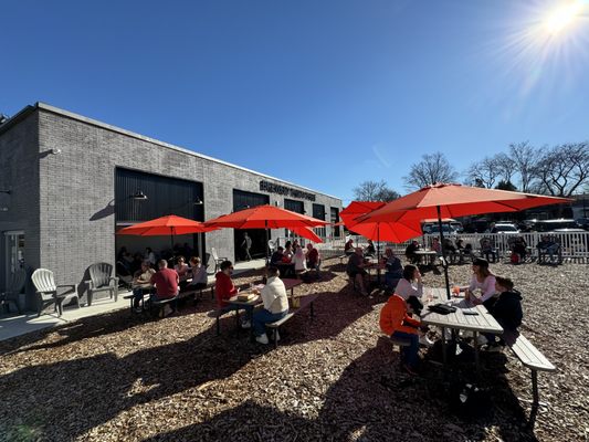 BREWERY THIRTY-THREE - Updated October 2025 - 68 Photos - 601 ...