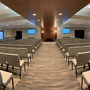 NEWCOMER’S WHITE CHAPEL FUNERAL HOME - Updated November 2025 - 33 ...