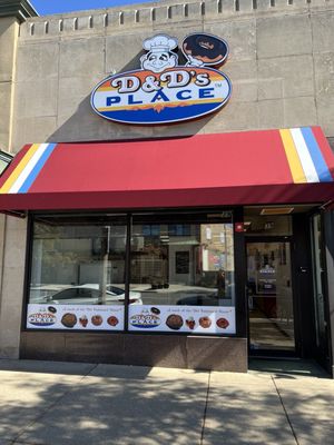 D&D’S PLACE - Updated October 2025 - 25 Photos & 34 Reviews - 39 S LaGrange Rd, La Grange ...