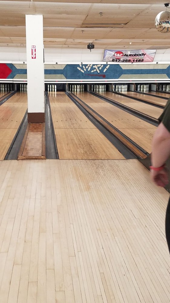 SOUTH BOSTON CANDLEPIN - 22 Photos & 48 Reviews - 543 E Broadway ...