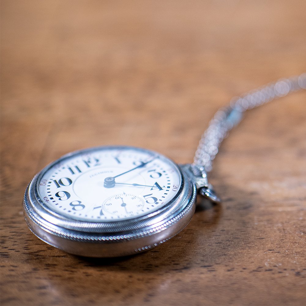 HERITAGE CLOCK AND WATCH - Updated October 2025 - 11 Photos - 416b ...