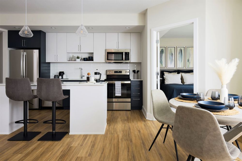 MERIDIAN 2250 AT EISENHOWER STATION - Updated November 2025 - 63 Photos ...