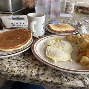 PETE’S KITCHEN - 539 Photos & 830 Reviews - 1962 E Colfax Ave, Denver ...